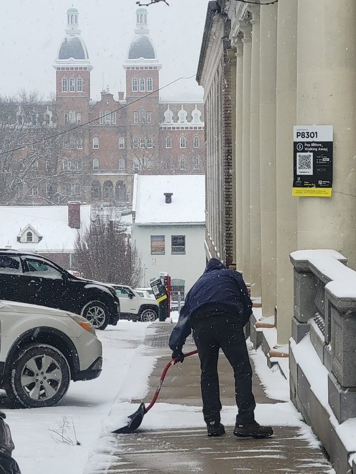 Snowy scene - Observer-Reporter